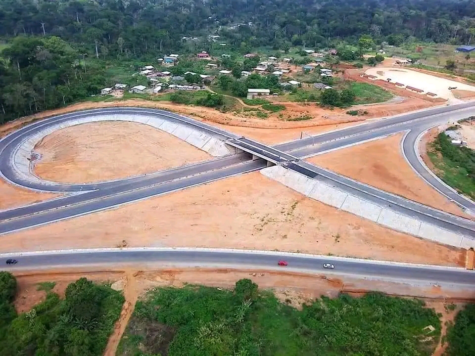 Echangeur d’Obala : réception provisoire de la belle jonction routière ...